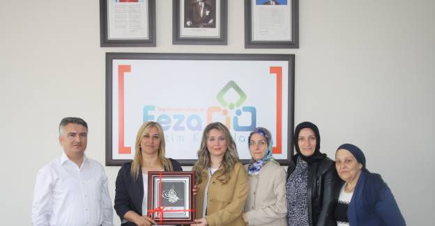 Muhtar Bozkurt’tan Feza Berk Okul Aile Birliğine teşekkür ziyareti ...